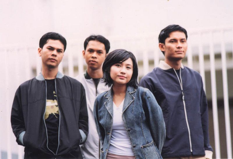 30+ Band 2000an Lawas Cocok untuk Nostalgia
