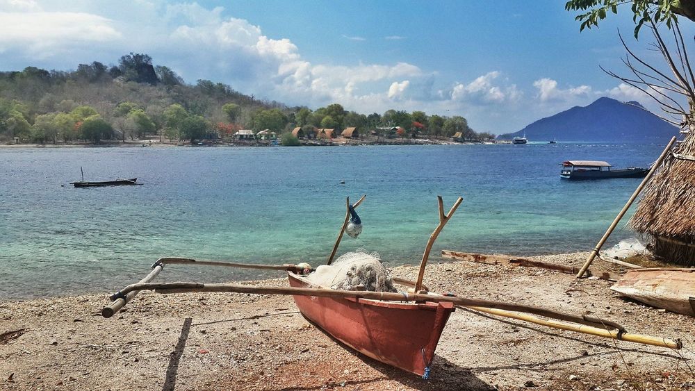 7 Hal Ini Jadi Bukti Kalau Alien Pernah Datang ke Bumi, Biar Penggemar ...