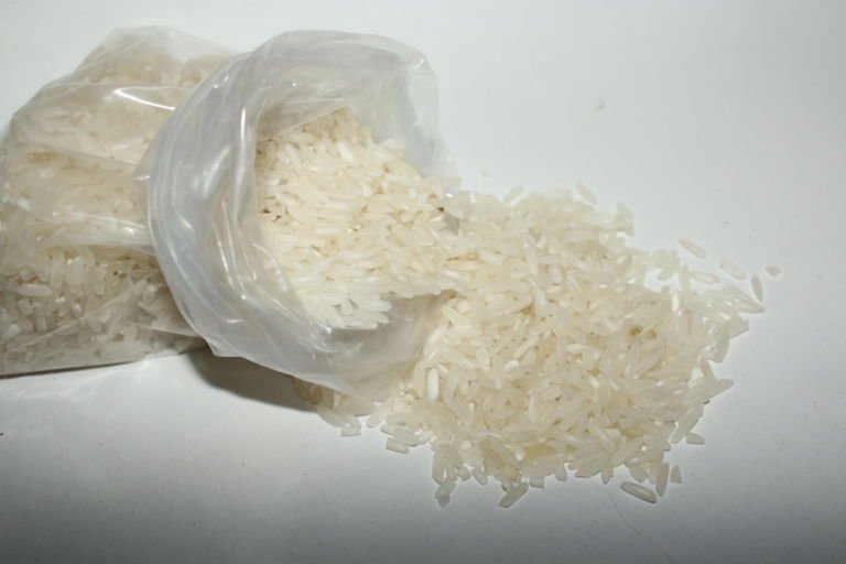 8 Jenis Beras Lokal Indonesia Mulai dari Punel hingga Pera