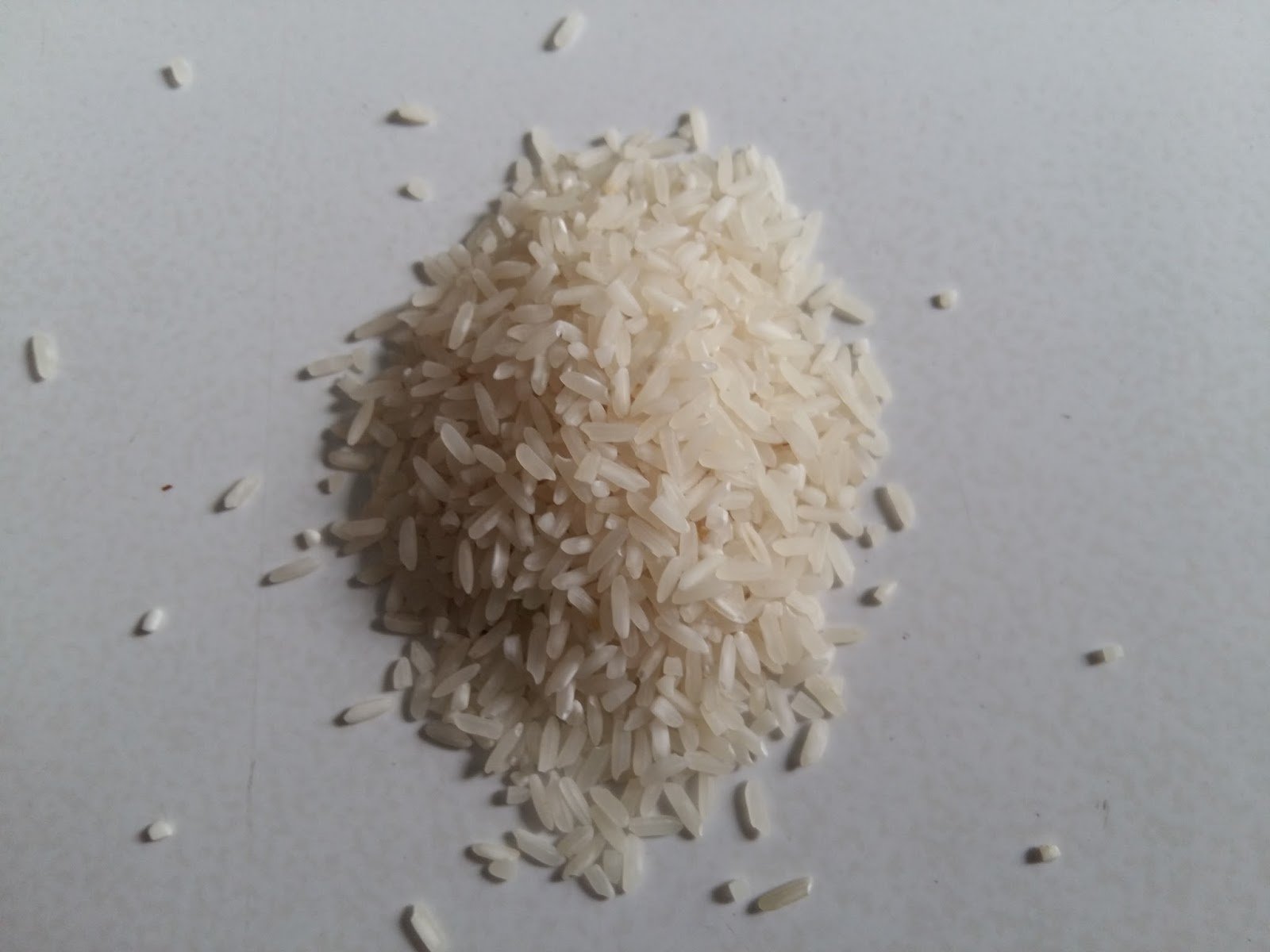 8 Jenis Beras Lokal Indonesia Mulai dari Punel hingga Pera