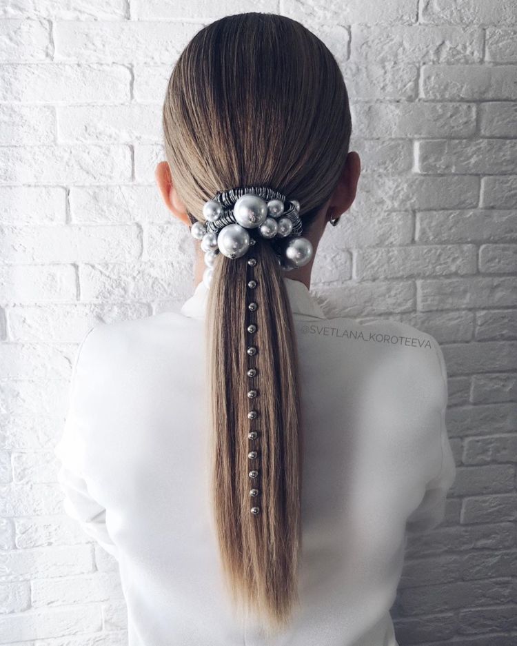 10 Gaya Kuncir Rambut Unik yang Cocok Buat Ngampus Sampai Kondangan ...