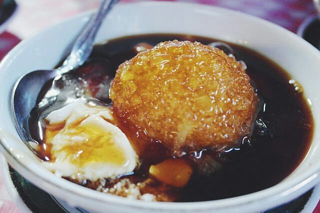 Mengenal Dadih, Yoghurt Tradisional dari Fermentasi Susu Kerbau. Enak ...