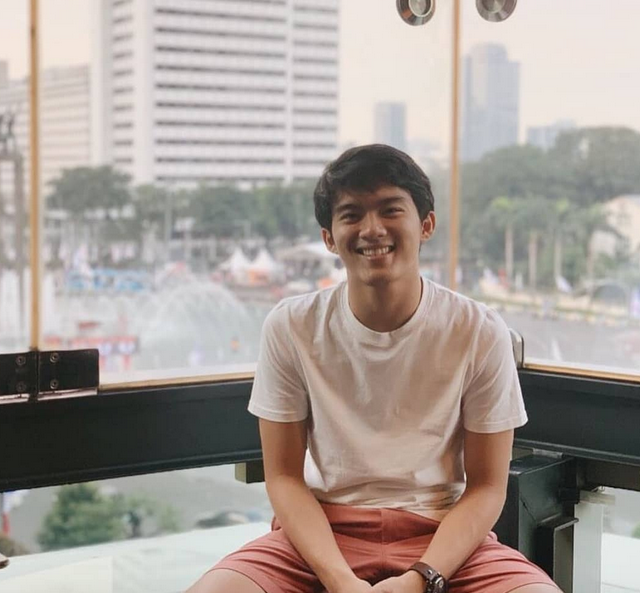 Fakta Seputar Gusti Rayhan: Anak Farhat Abbas yang Bersinar Lewat ...