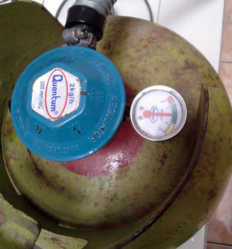 7 Cara Pasang Gas Elpiji yang Benar, Mudah & Aman