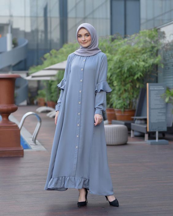 10 Model Gamis yang Paling Disukai Calon Mertua. Calon Anak Mantu ...