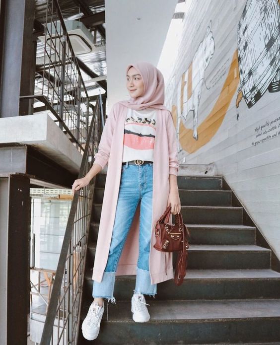 9 Model Cardigan Cerah yang Cocok Dipadukan dengan Kaus Polos. Selow ...