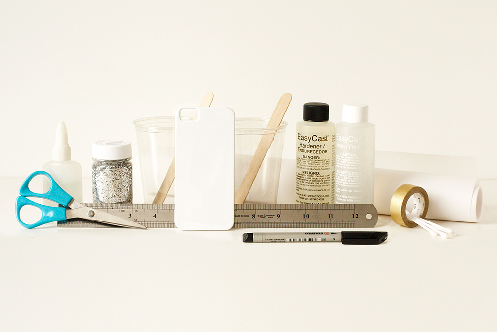 9 Langkah Menghias Case HP Bening dengan Bunga Kering. Nggak Ada yang ...