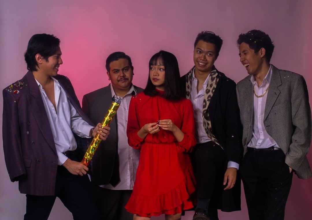 Rekomendasi 5 Lagu Reality Club yang Bisa Mewakili Perasaanmu. Wajib ...