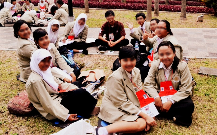 Hal yang Bikin Kangen Masa Ospek. Mahasiswa Baru Pasti Seneng, Sekarang ...