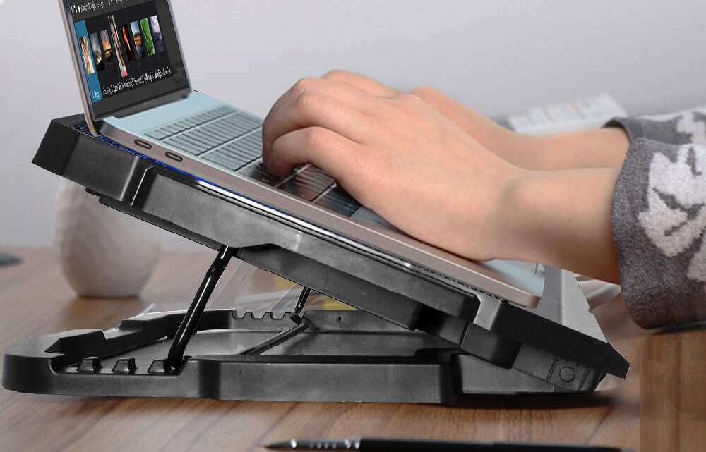 8 Pentingnya Pakai Kipas Laptop yang Kerap Disepelekan. Padahal Bisa ...