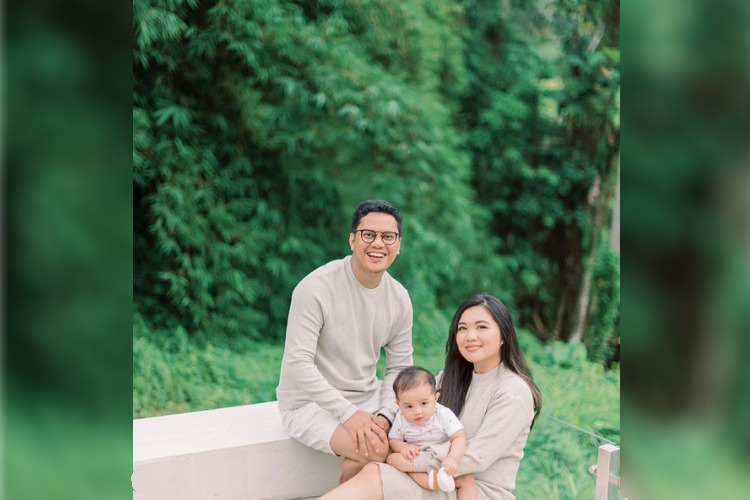 Sedang Dirawat karena Terpapar Covid-19, Arief Muhammad Umumkan ...