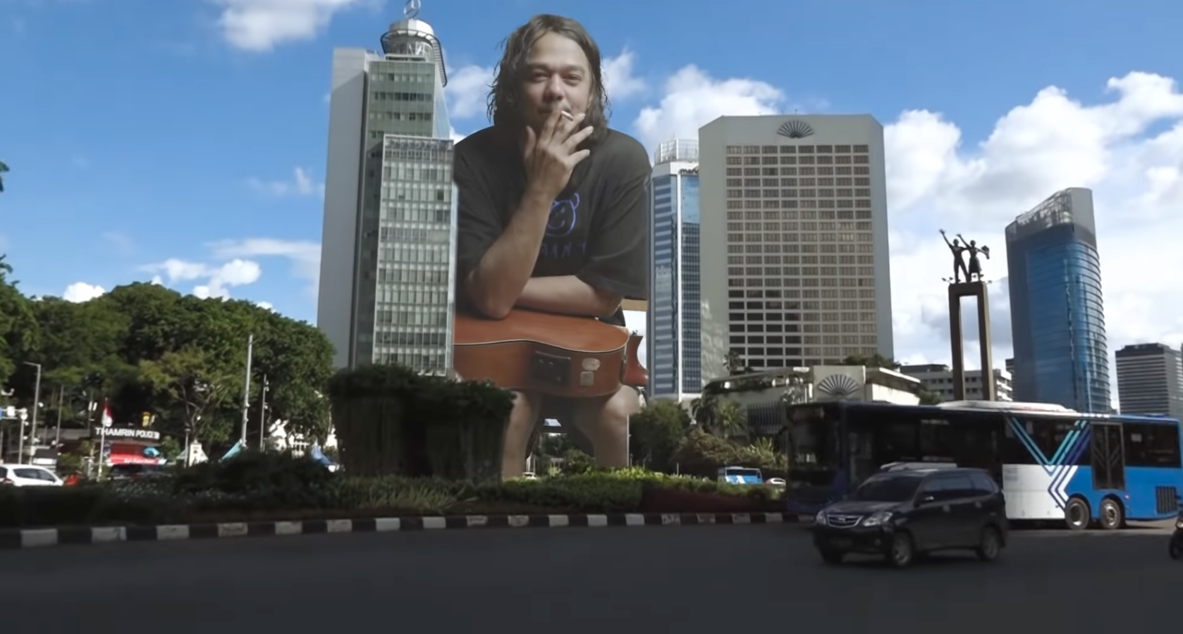 “Kadang Jakarta Jadi Ungu”, Kado Ulang Tahun untuk Kota Jakarta dari ... “Kadang Jakarta Jadi Ungu”, Kado Ulang Tahun untuk Kota Jakarta dari ...
