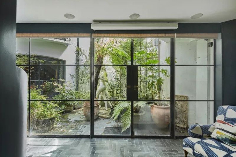 5 Inspirasi Taman Indoor yang Bikin Rumah Jadi Lebih Hidup