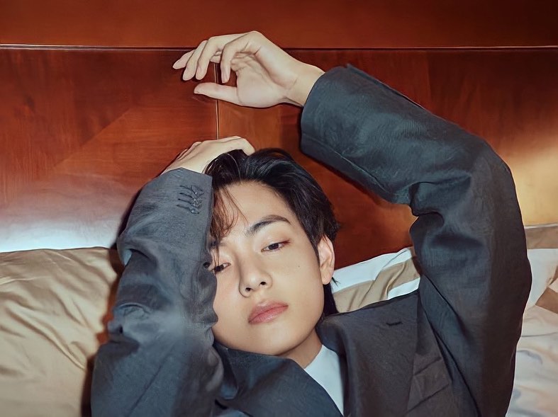 V BTS Positif Covid-19, #GetWellSoonKimTaehyung Trending Twitter