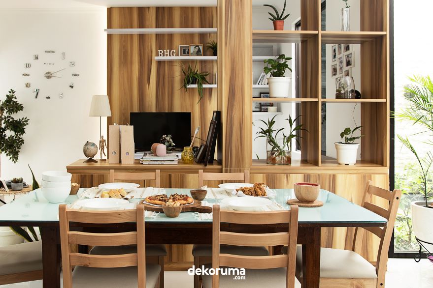 5 Inspirasi Desain Rak Display Built-In yang Mewah