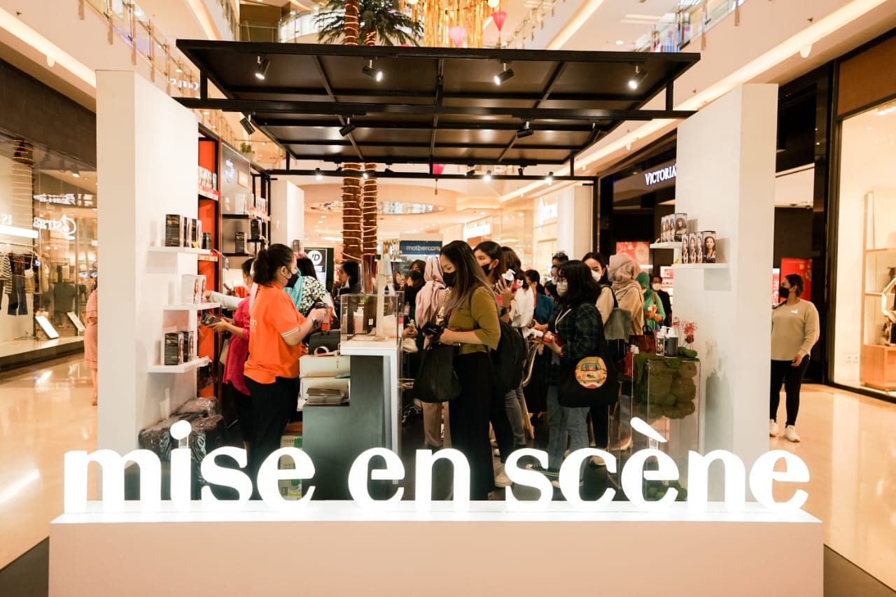 Mise en scène Luncurkan Produknya Secara Eksklusif di Guardian