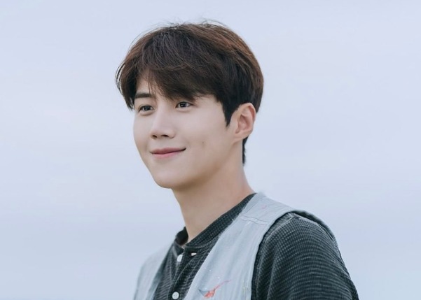 5 Pesona Karakter Hong Du-shik dari "Hometown Cha-Cha-Cha" yang Bikin ...