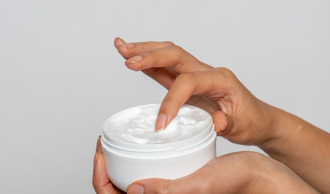 Jangan Salah! Inilah Urutan Make Up yang Benar agar Tahan Lama dan ...