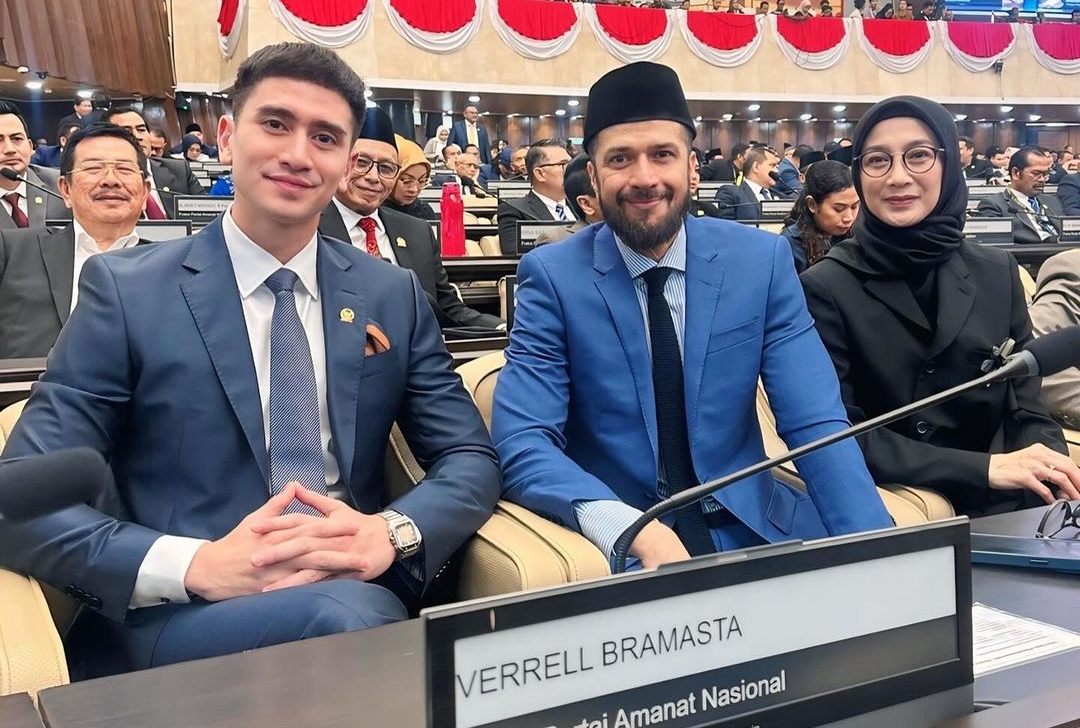 Resmi Dilantik Jadi Anggota DPR RI, Verrell Bramasta Janji Tak Akan Ambil Gaji Selama 1 Tahun