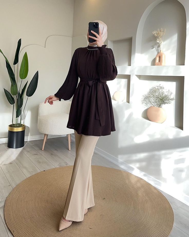 10 OOTD Celana Cutbray Hijab Style yang Modis dan Cocok untuk Berbagai Acara