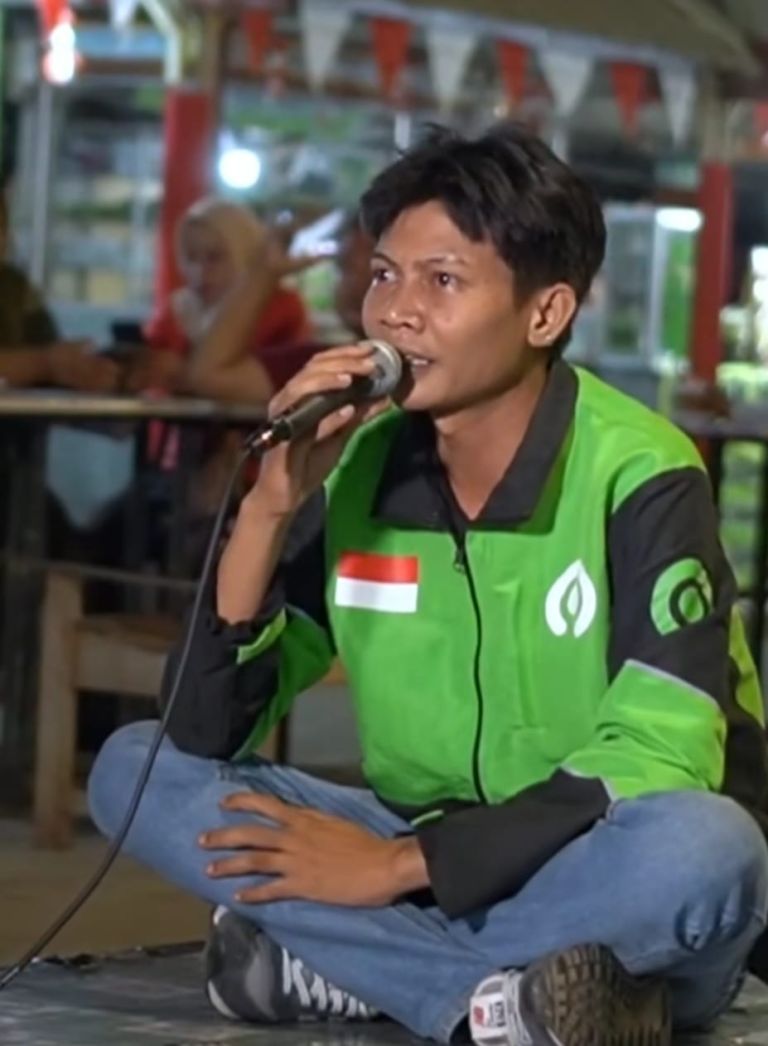 Ojol Core! 8 Aksi Unexpected Driver Ojek Online Selain "Pelayaran"